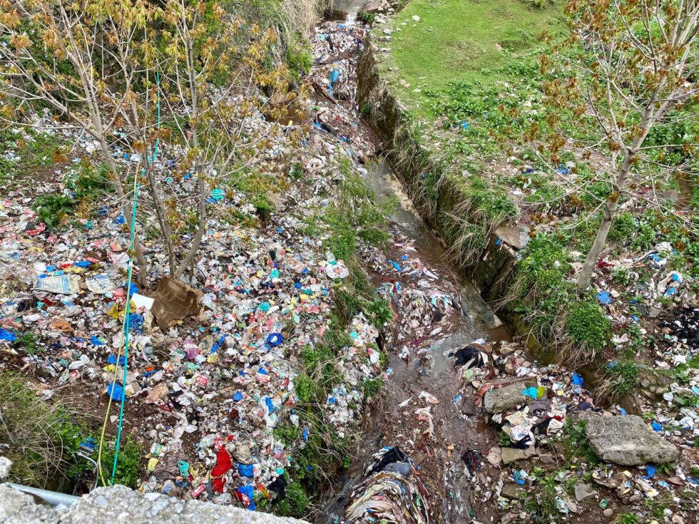 How Improper Toxic Waste Disposal Impacts Victoria’s Environment